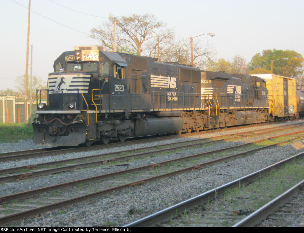 CSX Z723 (NS P20) 4/9/13